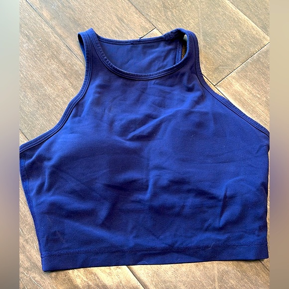 stori | Tops | Cropped Workout Tank With Built In Bra | Poshmark